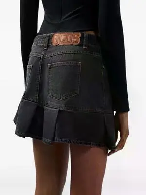 Gcds Pleated Stone-washed Denim Mini Skirt