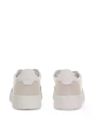 AUTRY Medalist Panelled Low-top Sneakers