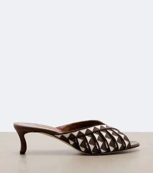 Manolo Blahnik Trofesamu Knitted Mules - Brown