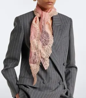 Valentino Garavani Vlogo Lace Scarf