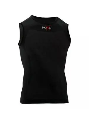 I-EXE Logo-print Sleeveless Top - Black