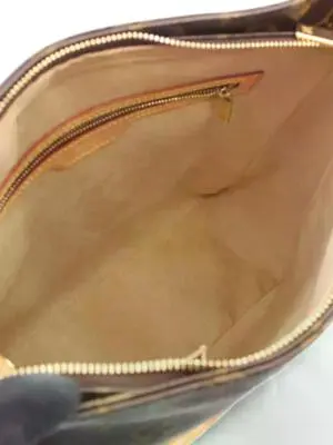 LOUIS VUITTON 2004 Monogram Looping Gm Shoulder Bag