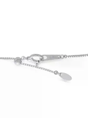 LB EXCLUSIVE Diamond Oval-halo Necklace