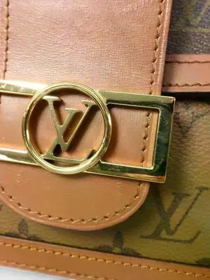 LOUIS VUITTON Dauphine Mm Monogram Shoulder Bag