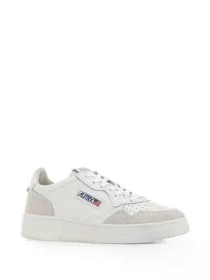 AUTRY Medalist Leather Sneakers - White