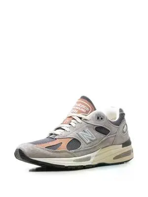 NEW BALANCE 991v2 Lace-up Sneakers