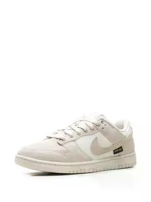 Nike Dunk Low Cordura Sneakers