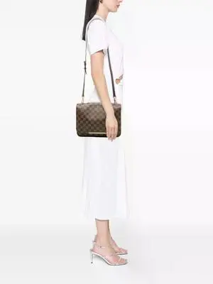 LOUIS VUITTON Damier Ebene Hoxton Gm Bag