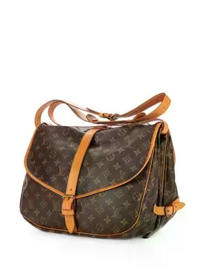 LOUIS VUITTON Saumur Gm Cross Body Bag