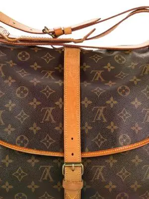 LOUIS VUITTON Saumur Gm Monogram Canvas Cross Body Bag
