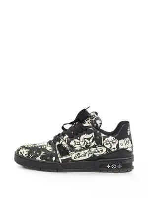 LOUIS VUITTON Trainer Sneakers - Black