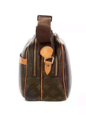 LOUIS VUITTON Monogram Reporter Shoulder Bag