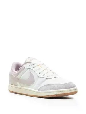 JORDAN Skyline Low Sneakers