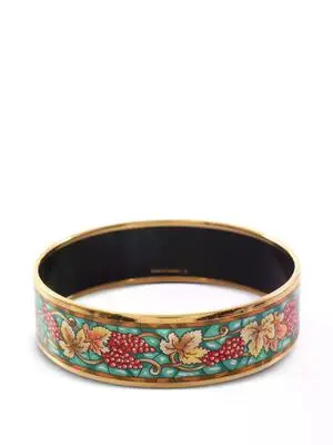 Hermès Tone Cloisonné Enamel Bangle With Grape Leaf Motif - Gold