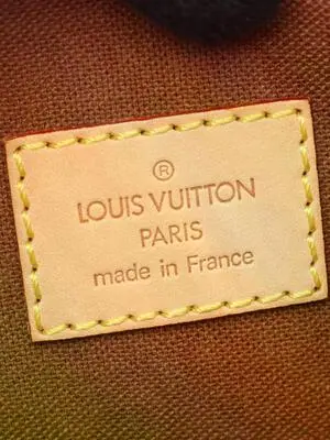 LOUIS VUITTON 2005 Monogram Pochette Bosphore Shoulder Bag