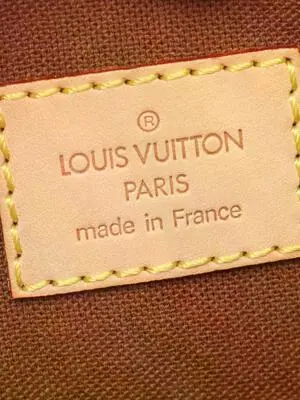 LOUIS VUITTON 2005 Monogram Pochette Bosphore Shoulder Bag - Brown