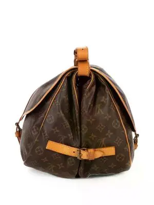 LOUIS VUITTON Saumur Gm Crossbody Bag