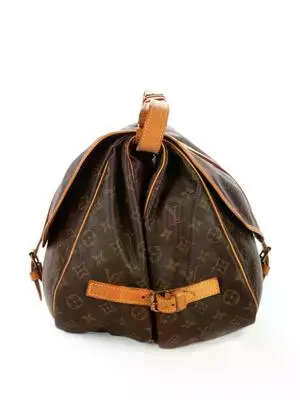 LOUIS VUITTON Saumur Gm Crossbody Bag