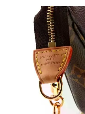 LOUIS VUITTON Chain Pochette Accessoires Nm Monogram Canvas Shoulder Bag