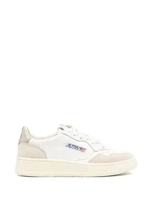 AUTRY Medalist Leather Low Top Sneakers