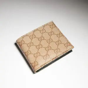 Gucci Essence Classic Bi-fold Wallet Leather