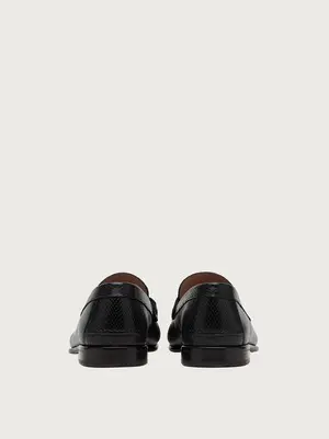 FERRAGAMO Studded Business Casual Shoes