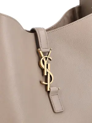 Saint Laurent Large Le 5 À 7 Supple Shoulder Bag