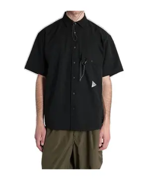 AND WANDER Collared Short-sleeved Shirt