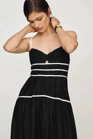 Moon River Piped Midi Dress