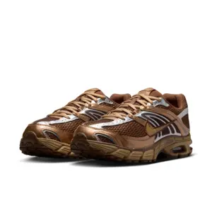 Nike Max Moto 2k Athletic Shoes With Reflective Accents - Brown