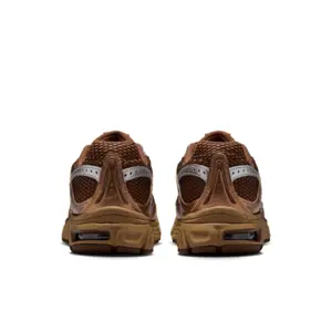 Nike Max Moto 2k Athletic Shoes With Reflective Accents - Brown