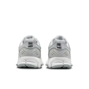 Nike Zoom Vomero Lace-up Sneakers - Grey