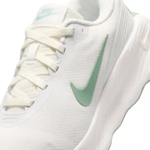 Nike Promina Walking Shoes