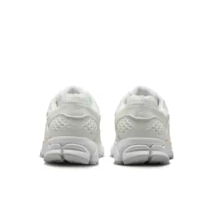 Nike Zoom Vomero Athletic Shoes With Reflective Accents - White