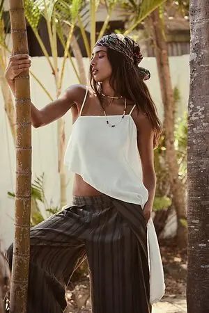 Free People Sandshell Linen Delia Top - Clean Ivory