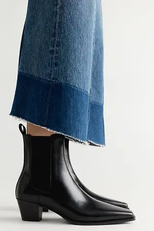 Jeffrey Campbell Chelsea Boots With High-shine Finish And Pointed Toe