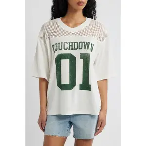 VINYL ICONS Mesh Yoke Fleece Graphic T-shirt
