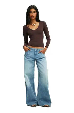 COTTON ON Hold Me V Neck Long Sleeve