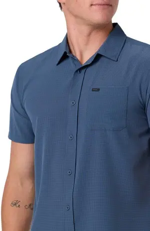 O'Neill Trvlr Perforated Performance Short Sleeve Button Up Shirt - Dark Slate