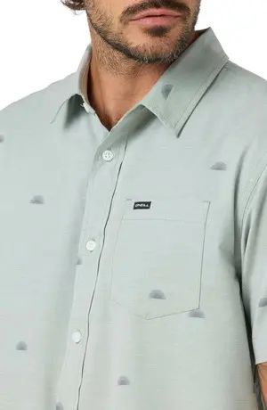 O'Neill Light Check Geo Standard Fit Short Sleeve Stretch Button-up Shirt - Sage
