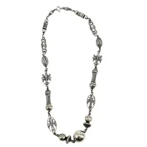 MADISON BEVERLY HILLS Sterling Silver Fleur-de-lis Station Necklace
