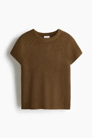 H&M Ribbed Knit Top With Round Neckline And Raglan Sleeves