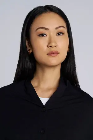 Coolibar Revilla Convertible Wrap With Upf 50+ Protection - Black