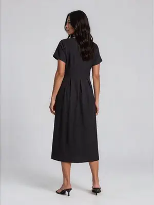 MASAI COPENHAGEN Round Neck Short Sleeve Gathered Midi Dress