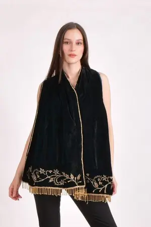 RAAS Zari & Cutdana Hand Embroidered Velvet Scarf