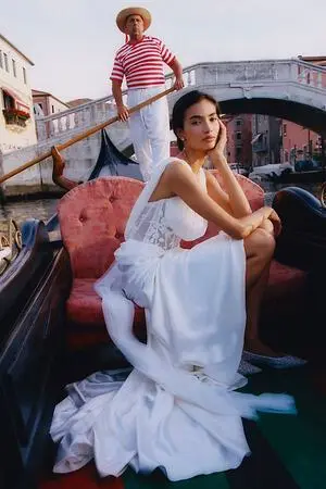 DIVINE ATELIER Biaga Gown - Ivory