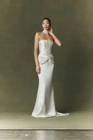 DIVINE ATELIER Lena Silk Strapless Gown