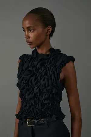 HEIRLOME Sloane Mock-neck Popcorn Top - Black