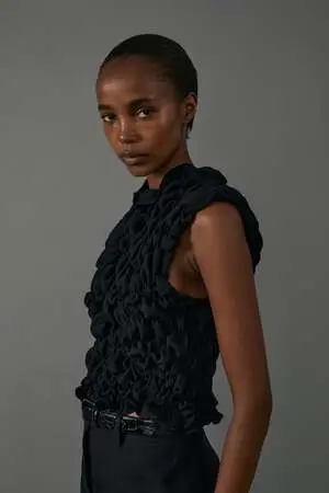 HEIRLOME Sloane Mock-neck Popcorn Top - Black