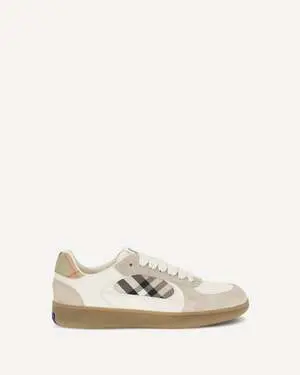 Burberry Terrace Leather And Check Sneakers - Beige